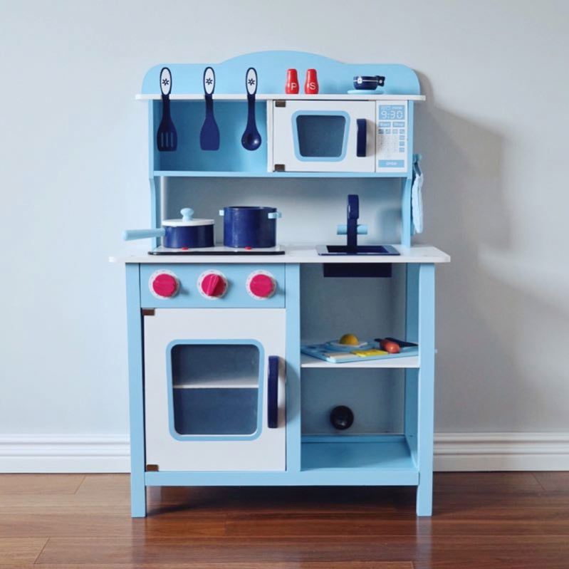 Wooden pretend play toy kitchen for kids